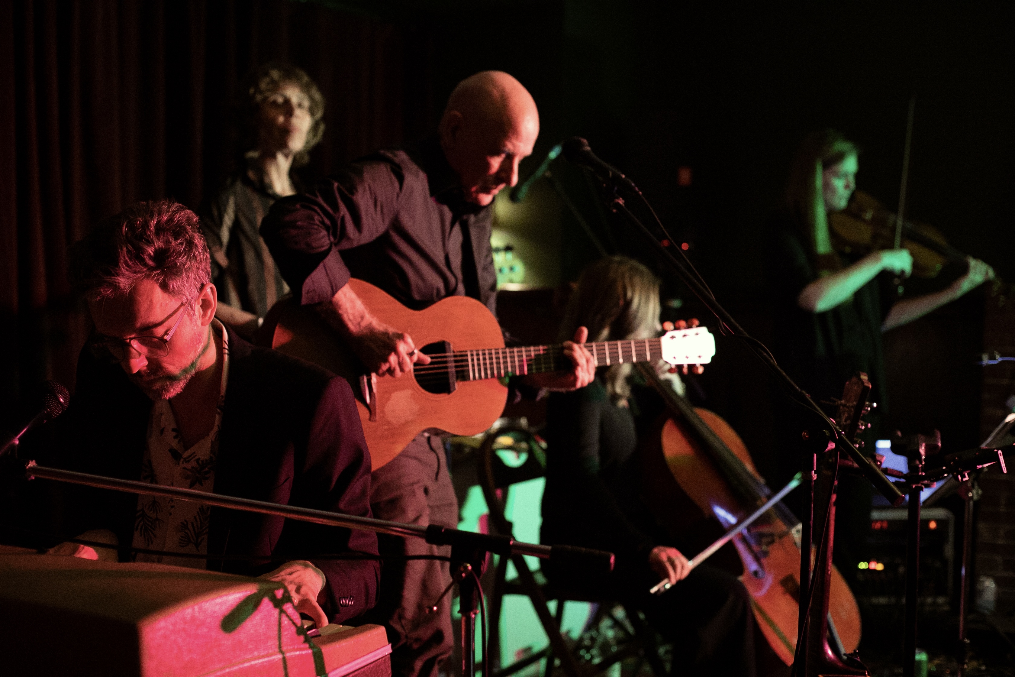 Robert Deeble & One Small Orchestra/ Akemi Tickets | Royal Room ...